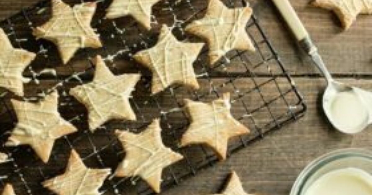 FabFlour | Vanilla star biscuits recipe