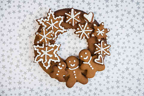 FabFlour | Festive gingerbread wreath recipe